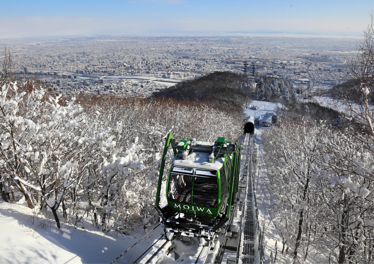 เที่ยวญี่ปุ่น ดอทคอม | ขึ้น Moiwa Ropeway ไปชมวิวเมือง Sapporo 1 ใน 3 ...
